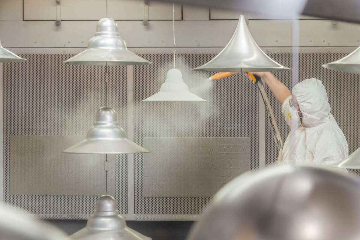 Powder Coating: Metal Powder Coating of Iron, Steel, Aluminium, Copper ...